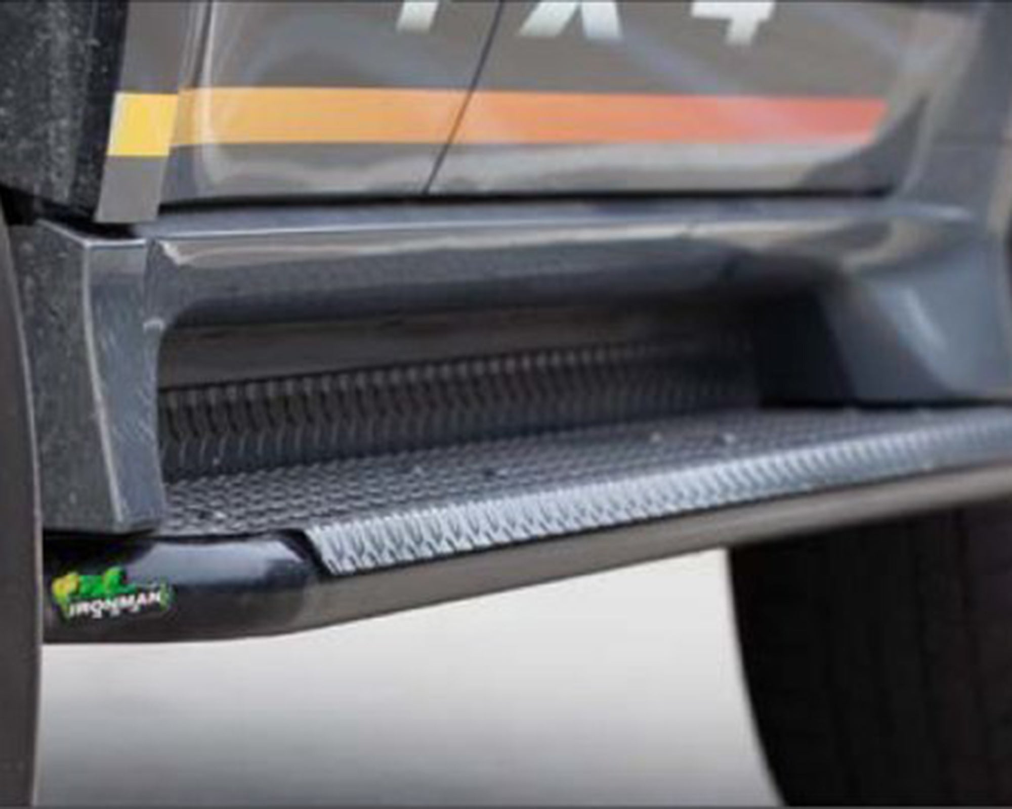 Side Steps – Bars N Racks