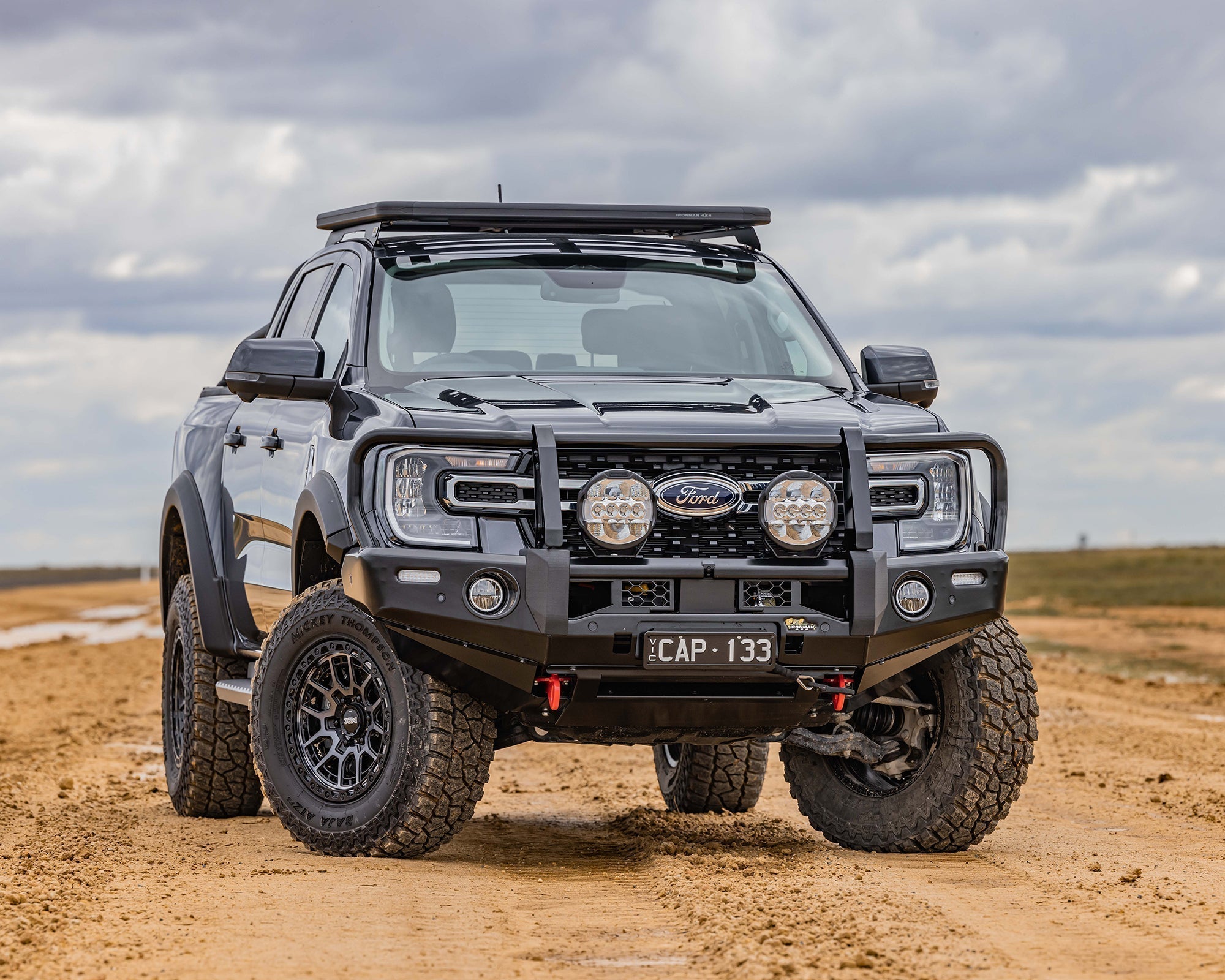 (BBCD110) DELUXE BULL BAR – Bars N Racks